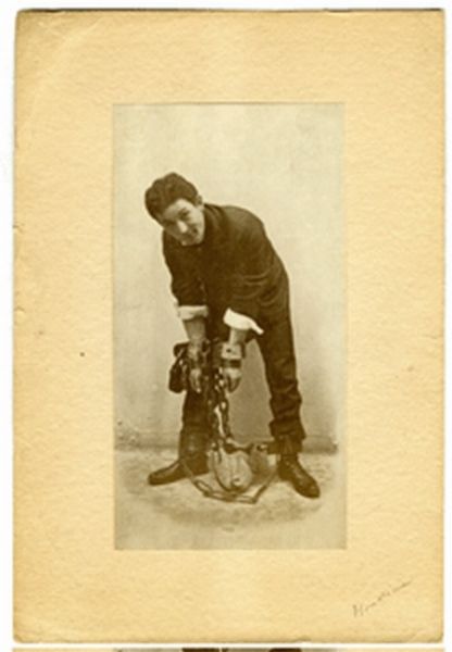 Vintage full-length printed portrait of a manacled Houdini by Ehrich ...